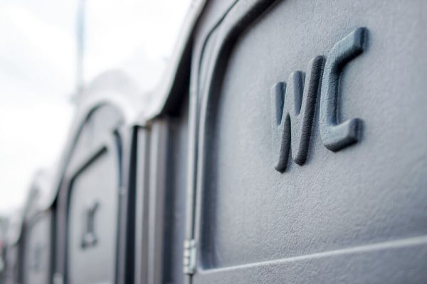 Toalety przenośne - kabiny sanitarne, ubikacje, ceny, sprzedaż | WC Kabina